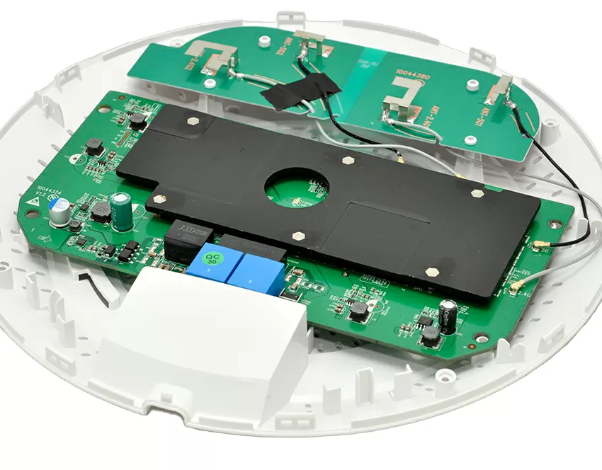 Знакомимся с возможностями контроллера IP-COM ProFi для беспроводных сетей | hwp.ru